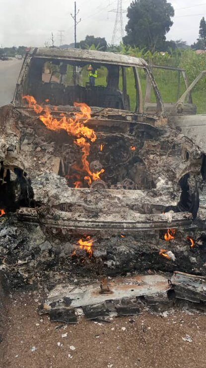 NTV Kenya: Man escapes death after his Range Rover burst into flames on ...