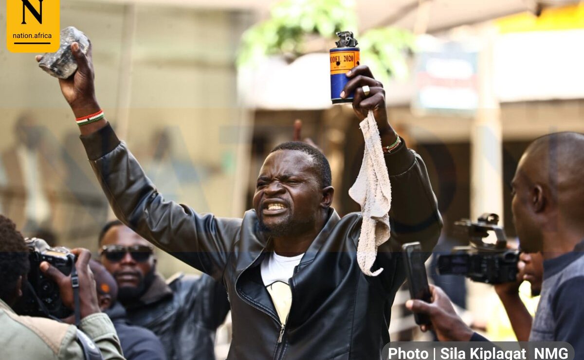 NTV Kenya: Blame police for Monday violence Azimio MPs say