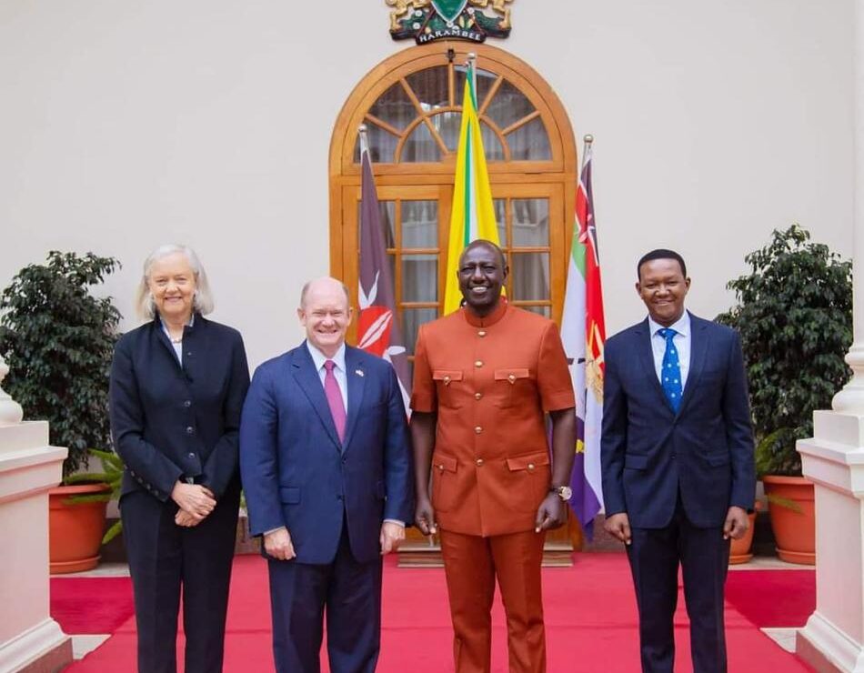 NTV Kenya: (PHOTOS) President Ruto hosts Chris Coons, Ambassador Whitman and CS Mutua at State House