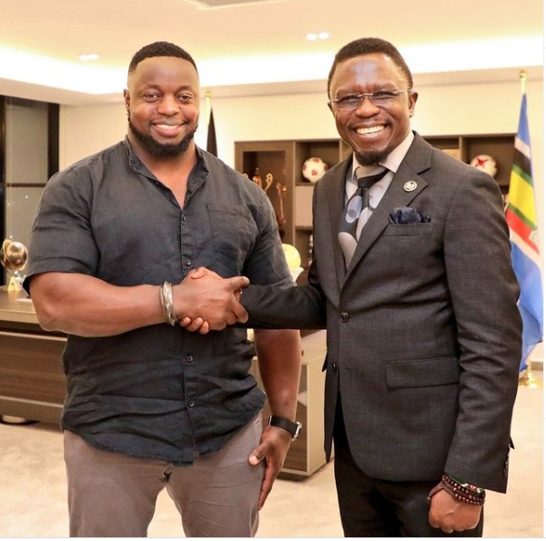 NTV Kenya: PHOTOS : CS Ababu meets Kenya’s strongest man