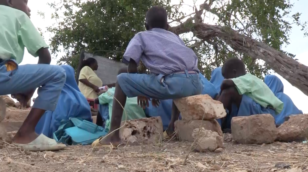 NTV Kenya: El-nino aftermath: Pupils learning under trees after school ...