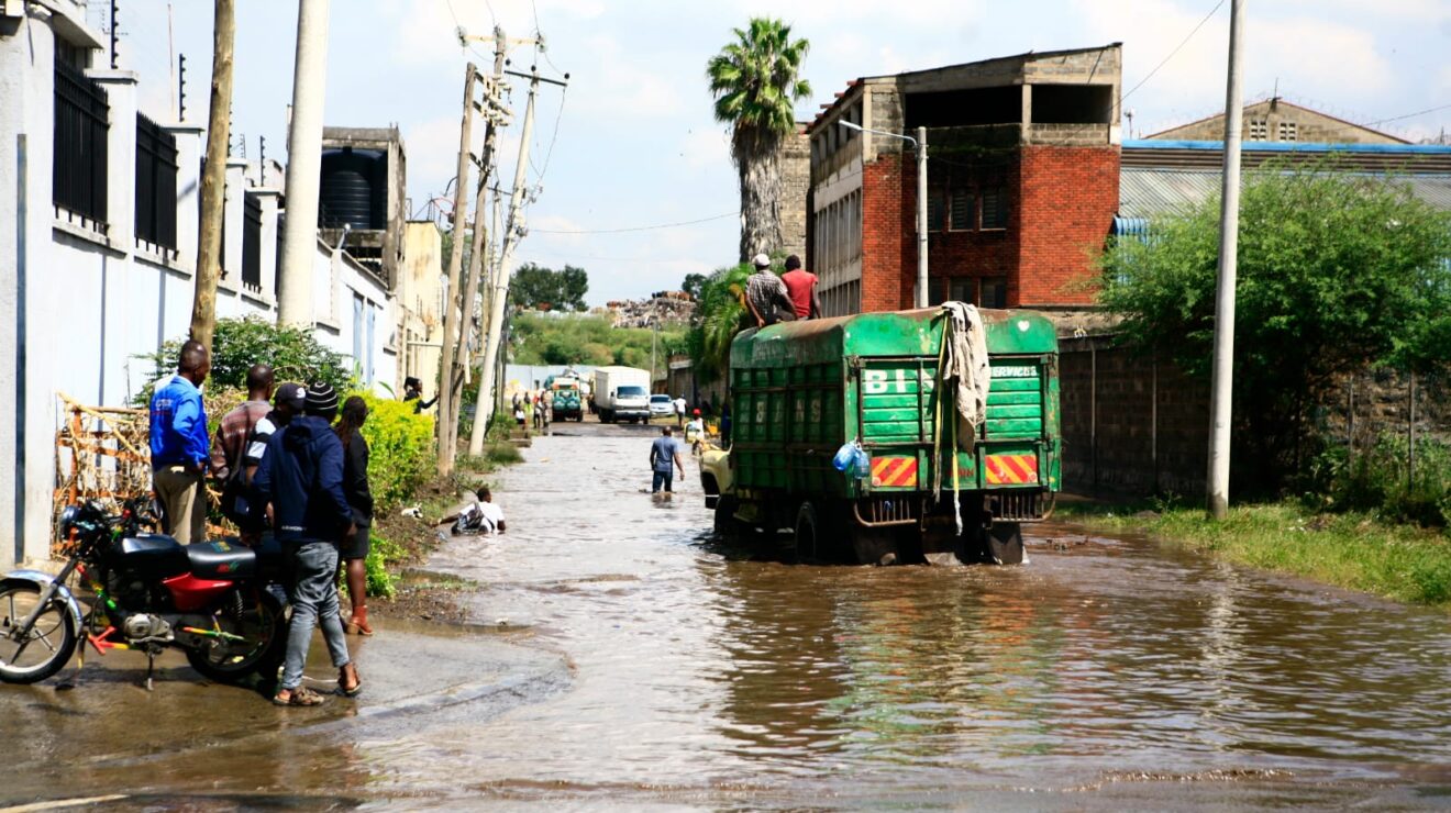 NTV Kenya: Nairobi floods: Seven die as heavy rains expose poor ...