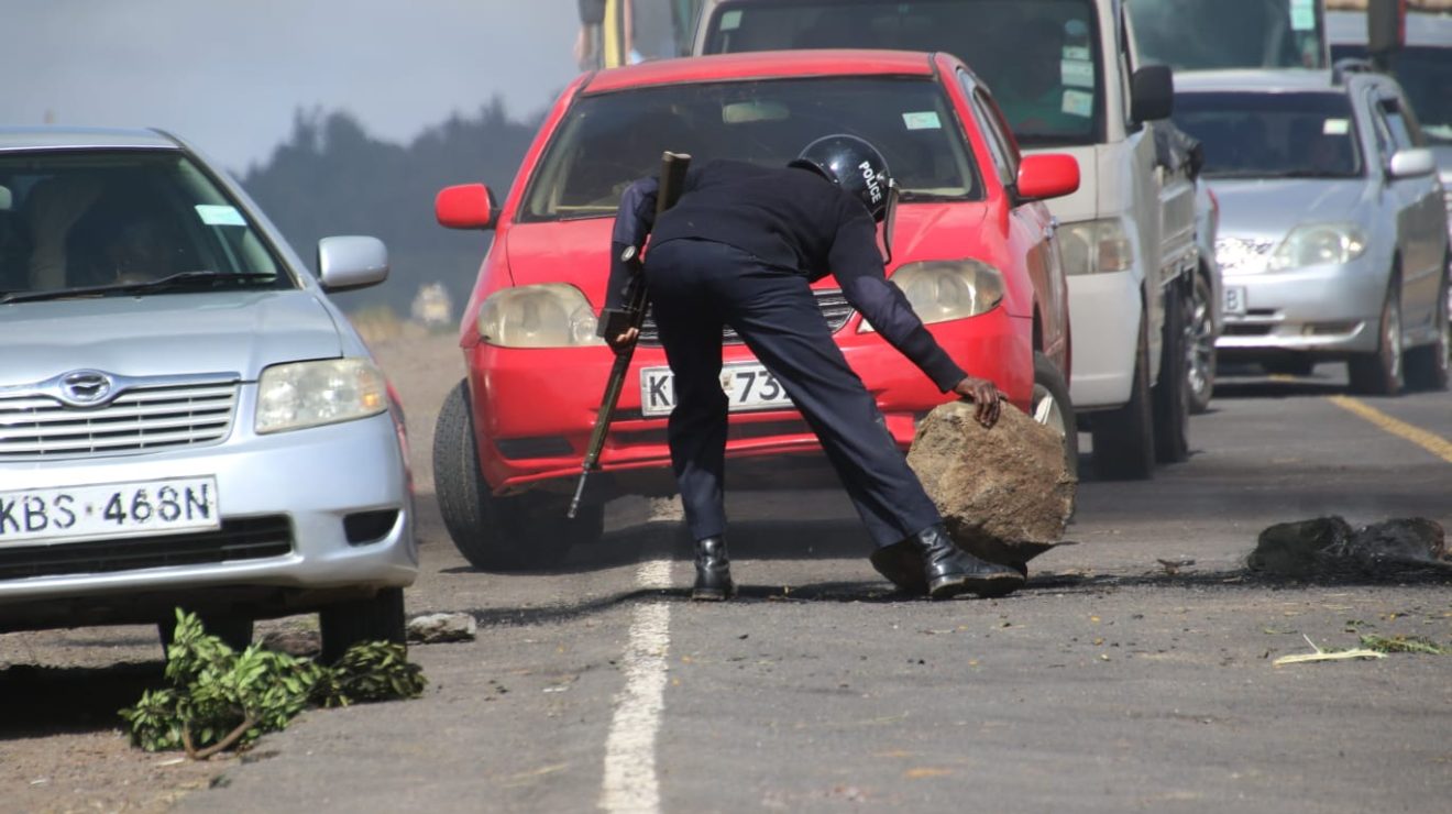 NTV Kenya: Protests over insecurity paralyse transport along Nyeri ...
