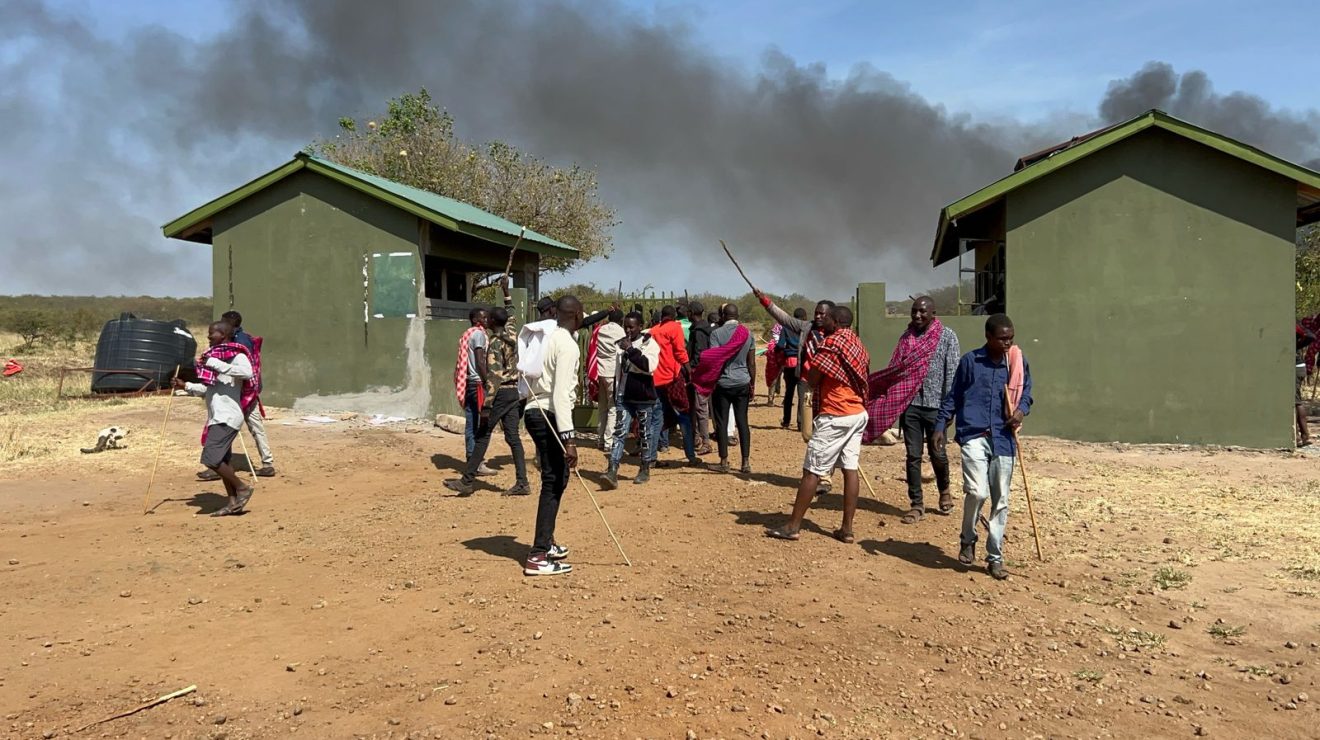 NTV Kenya: Riots erupt in Narok over court ruling on 4,700 acre-land ...